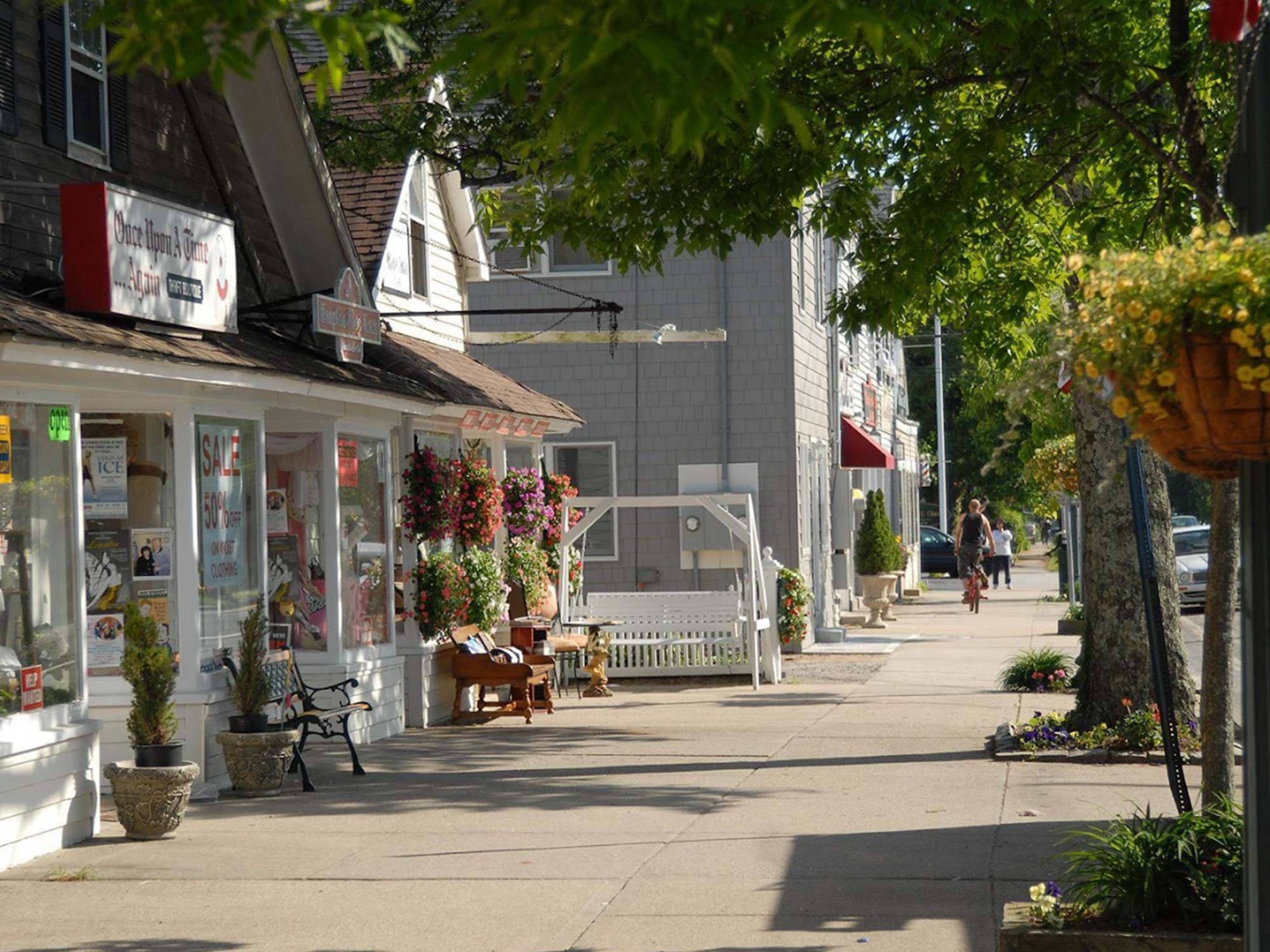 Find Out Which Hamptons Town Matches Your Vibe - The Related Rentals Blog